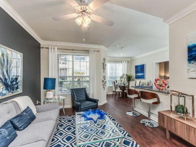 2 Br, 2 bath, Apartment 2601 Woodland Park Dr
