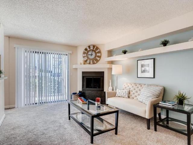 2 Br, 2 bath, Apartment 260 Rim View Drive