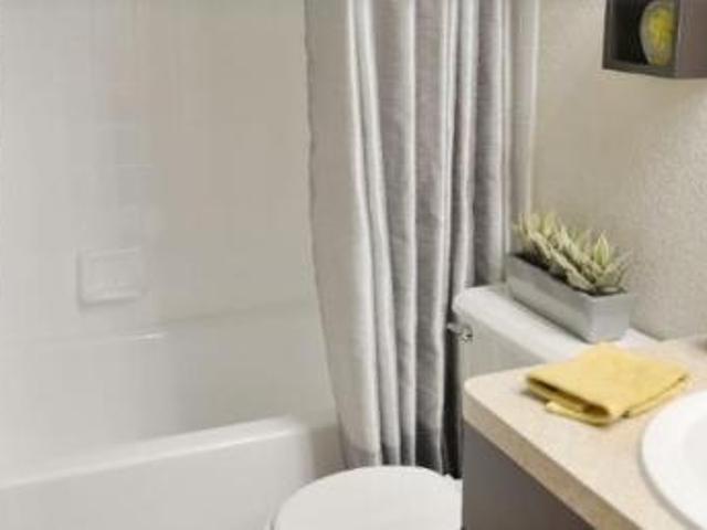 2 Br, 2 bath, Apartment 2750 Rio Vista Boulevard