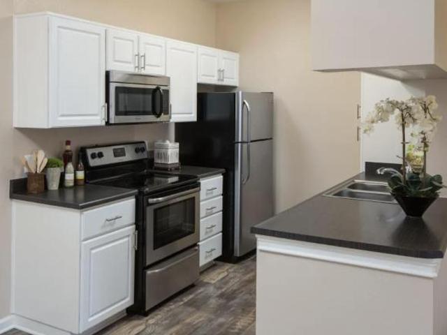 2 Br, 2 bath, Apartment 27662 Aliso Creek Road
