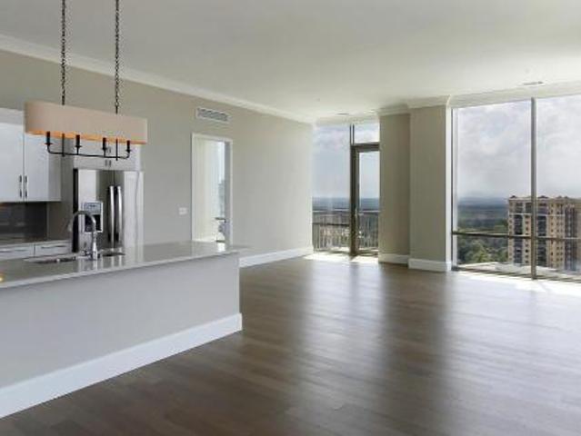 2 Br, 2 bath, Apartment 297 East Paces Ferry Road NE