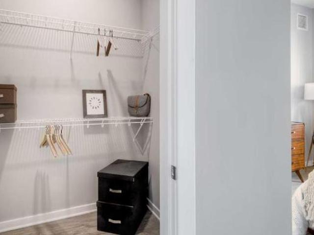 2 Br, 2 bath, Apartment 290 Mishawum Rd