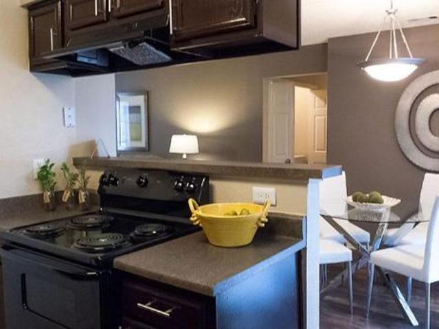 2 Br, 2 bath, Apartment 2934 Alouette Drive