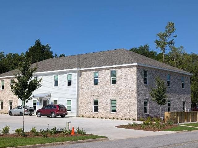 2 Br, 2 bath, Apartment 305 Okaloosa Avenue