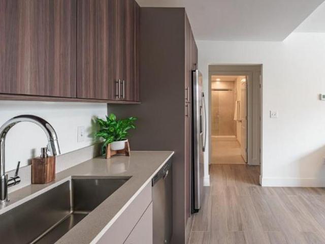 2 Br, 2 bath, Apartment 307 N J Street