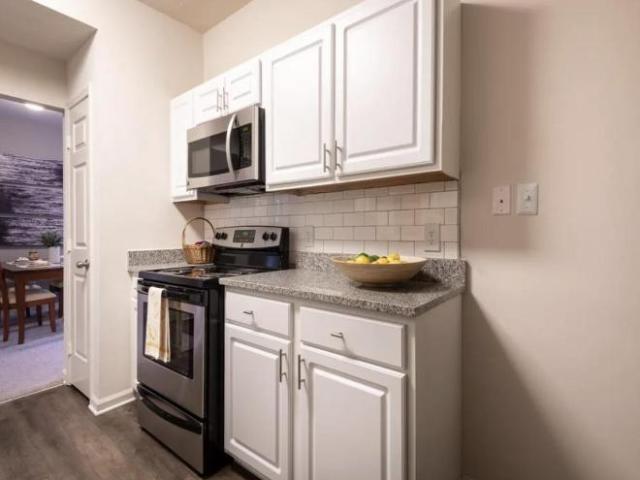 2 Br, 2 bath, Apartment 300 Sudbury Dr