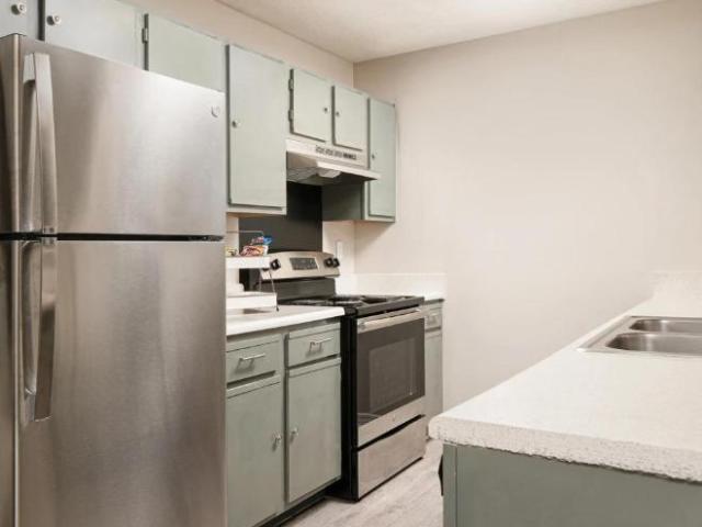 2 Br, 2 bath, Apartment 301 Elton Park Dr