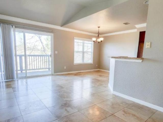 2 Br, 2 bath, Apartment 3025 Village Center Dr