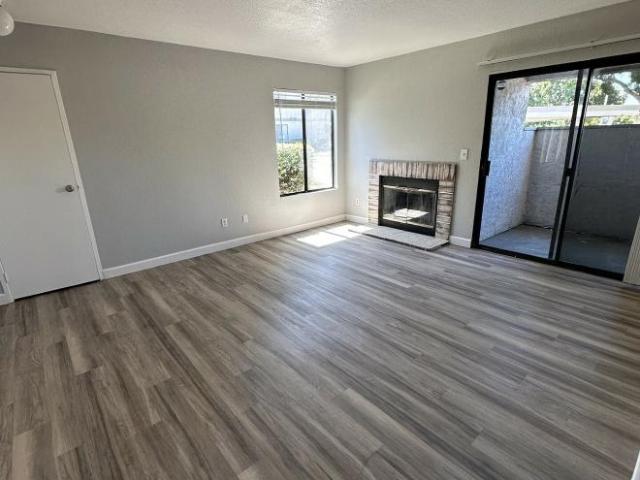 2 Br, 2 bath, Apartment 3101 Buchanan Road