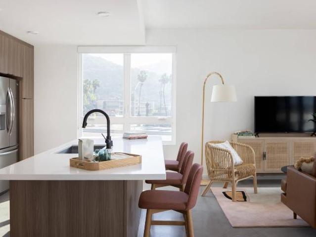 2 Br, 2 bath, Apartment 310 Del Sol Dr