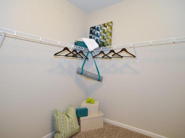 2 Br, 2 bath, Apartment 3201 Downwood Cir NW
