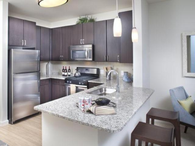 2 Br, 2 bath, Apartment 333 Great River Rd