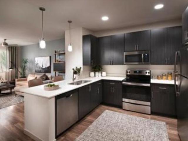 2 Br, 2 bath, Apartment 3400 E Southern Ave
