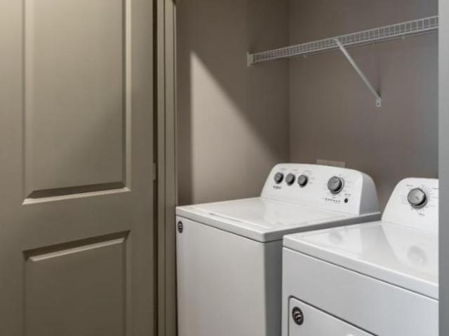 2 Br, 2 bath, Apartment 355 The Preserve Dr