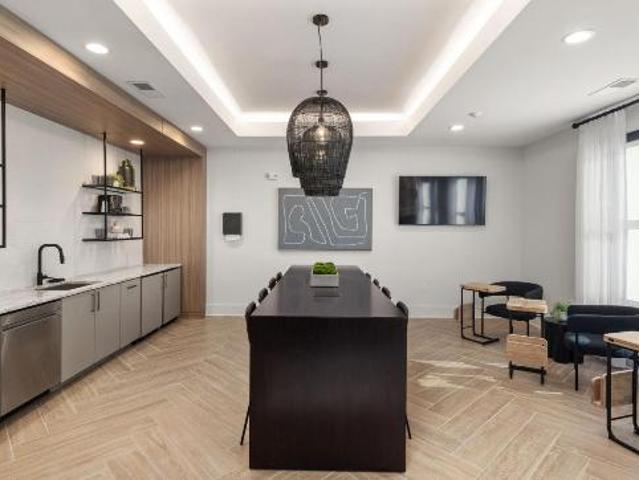 2 Br, 2 bath, Apartment 3500 Louis Stephens Dr