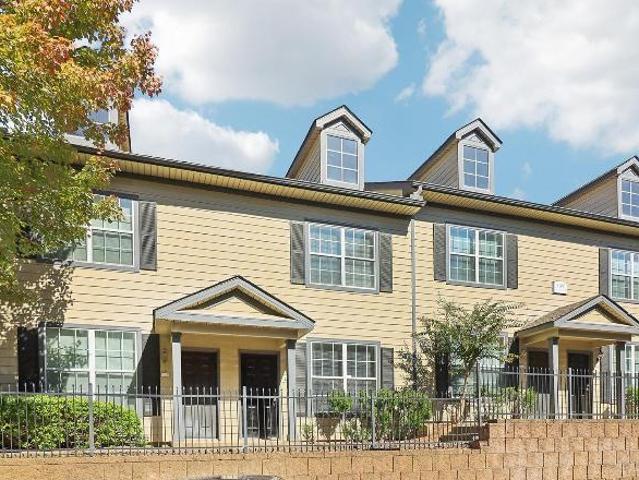 2 Br, 2 bath, Apartment 3507 Redwine Road East Point