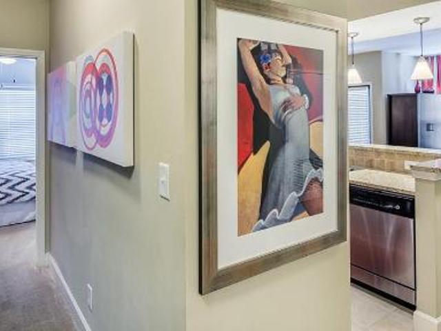2 Br, 2 bath, Apartment 350 Peachtree Hills Ave Ne
