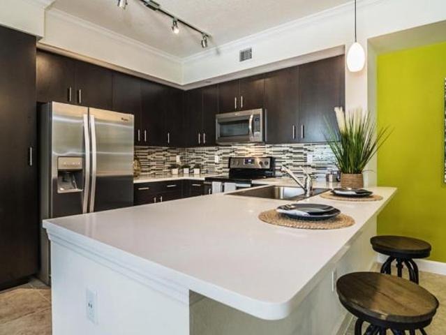 2 Br, 2 bath, Apartment 3700 Pacific Point Place