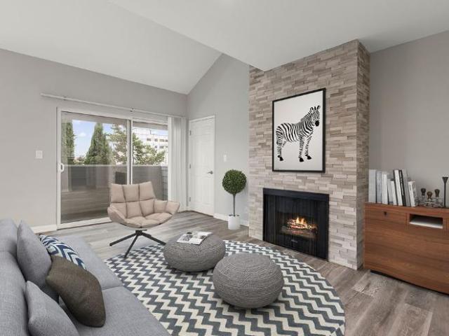 2 Br, 2 bath, Apartment 3729 Vinton Ave