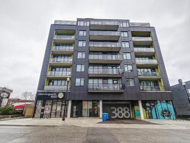 2 Br, 2 bath, Apartment 388 King Street East