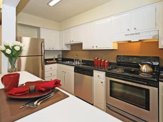 2 Br, 2 bath, Apartment 401 Highway 54 Bypass