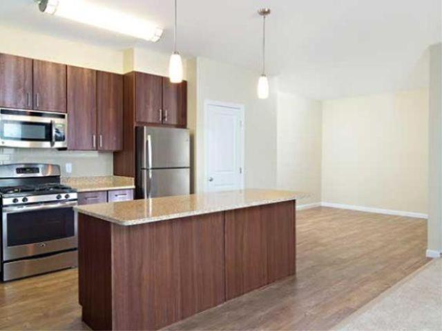 2 Br, 2 bath, Apartment 40 Riverpath Drive