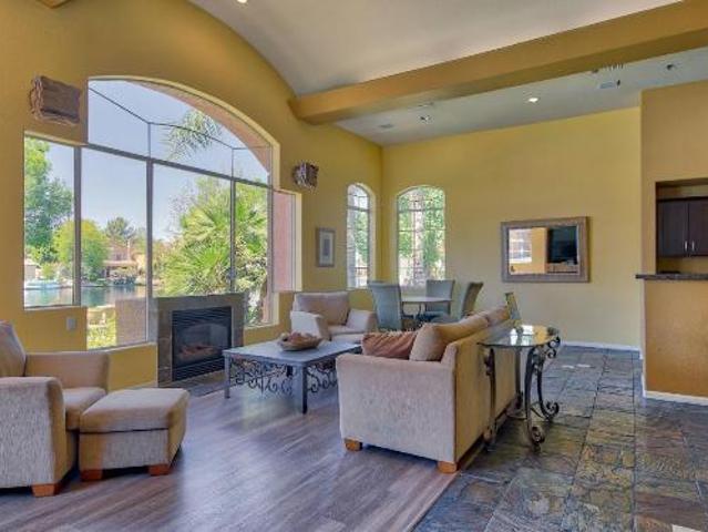 2 Br, 2 bath, Apartment 4101 E Baseline Rd