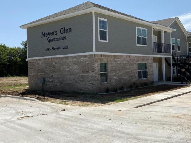 2 Br, 2 bath, Apartment 4245 Meyers Ln