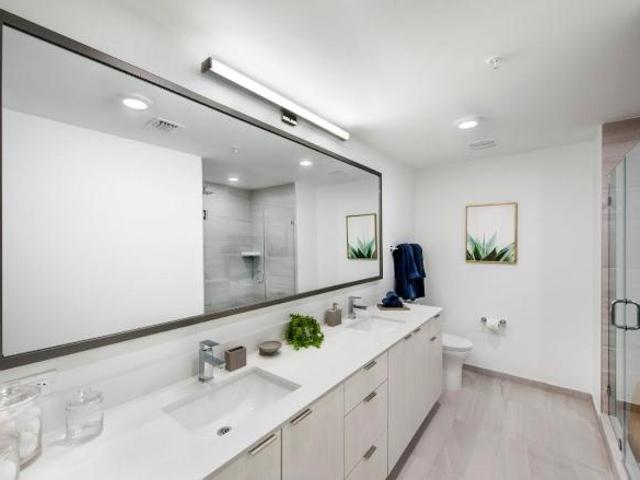 2 Br, 2 bath, Apartment 420 SW 27th Ave