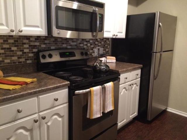 2 Br, 2 bath, Apartment 4300 Horizon North Parkway