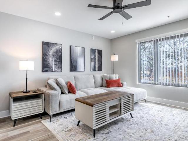 2 Br, 2 bath, Apartment 4419 Cowan Rd
