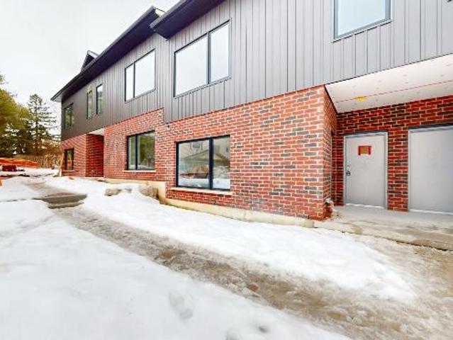 2 Br, 2 bath, Apartment 454 Pond Mills Road