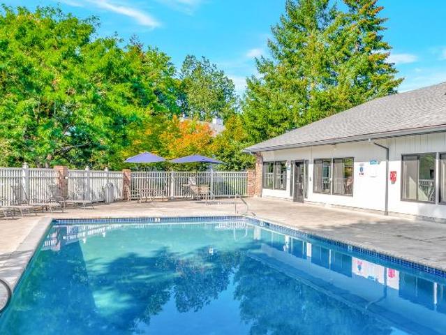 2 Br, 2 bath, Apartment 4500 Nicholson Road