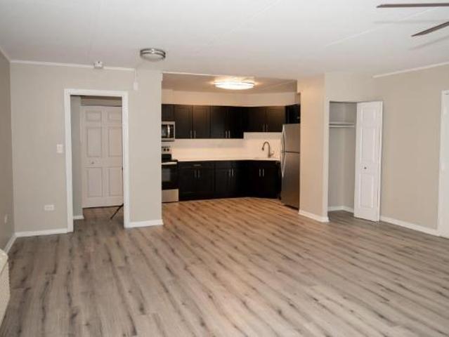 2 Br, 2 bath, Apartment 450 Manda Ln