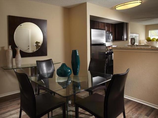2 Br, 2 bath, Apartment 4600 NW 114th Avenue