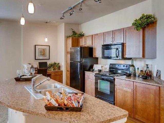 2 Br, 2 bath, Apartment 4610 Nautilus Peak View