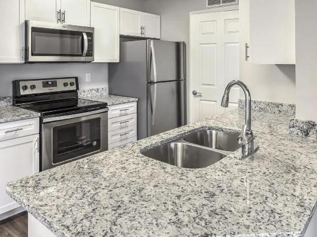 2 Br, 2 bath, Apartment 4625 Millbrook Green Dr