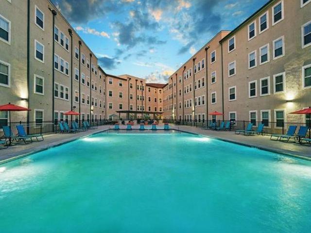 2 Br, 2 bath, Apartment 470 Adriatic Parkway