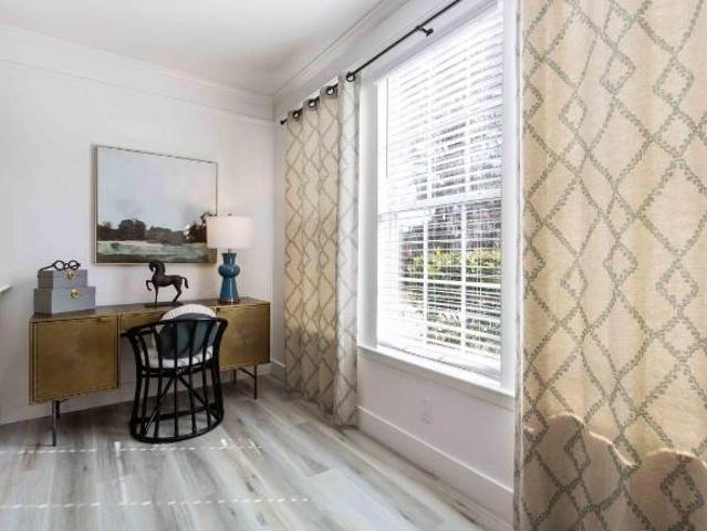 2 Br, 2 bath, Apartment 4976 Wescott Blvd