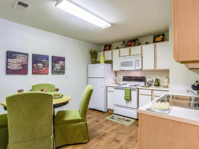 2 Br, 2 bath, Apartment 4916 Old Page Rd