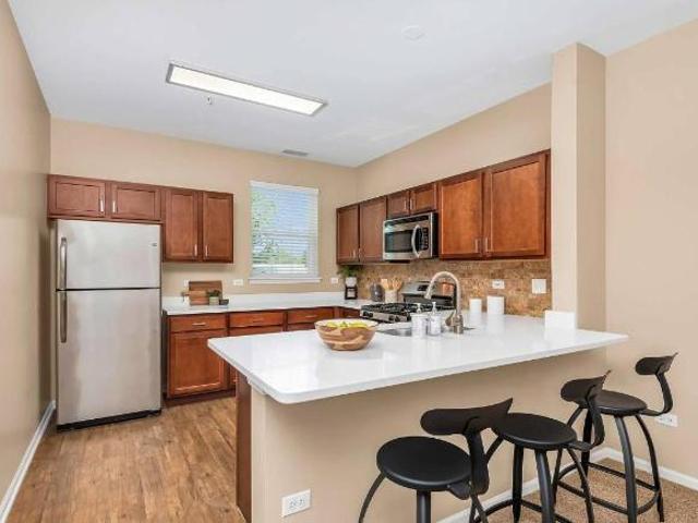 2 Br, 2 bath, Apartment 507 Railway Dr