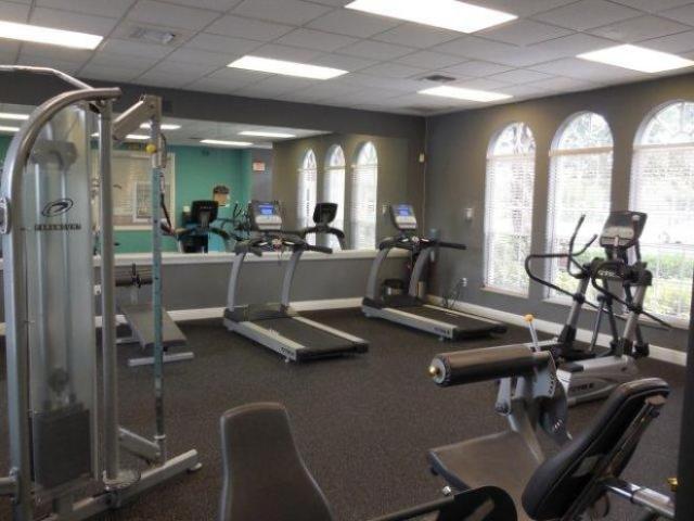 2 Br, 2 bath, Apartment 500 North Congress Avenue