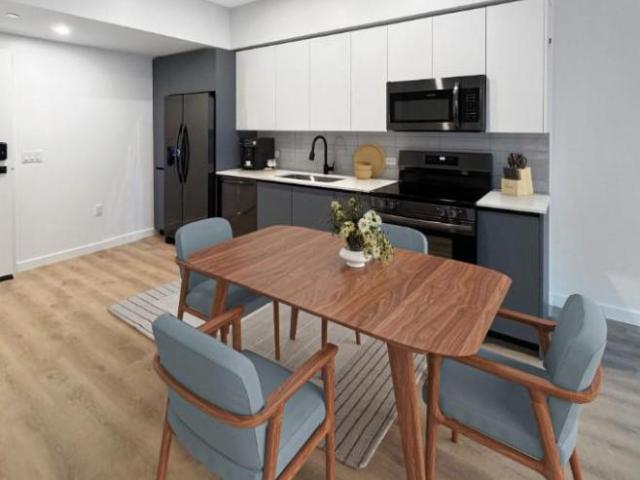 2 Br, 2 bath, Apartment 501 NW 7th AVe