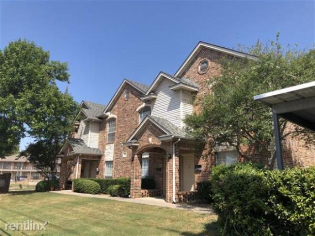 2 Br, 2 bath, Apartment 501 Withers St