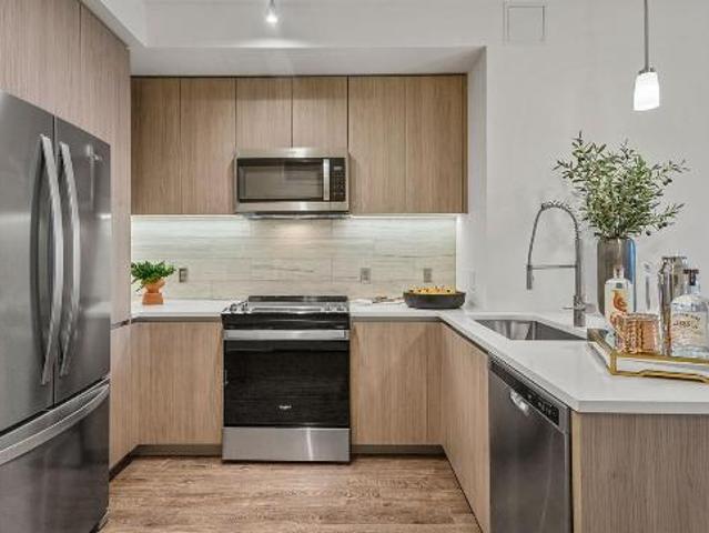 2 Br, 2 bath, Apartment 50 Cambridgepark Drive