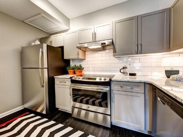 2 Br, 2 bath, Apartment 50 Lincoln Ct Ave NE