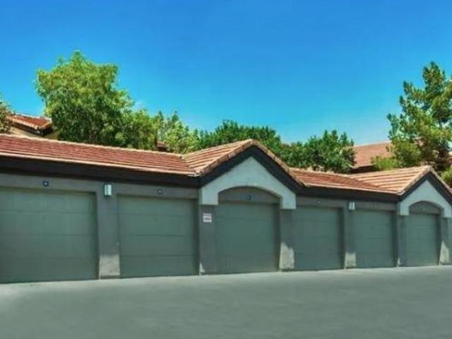 2 Br, 2 bath, Apartment 5151 E Guadalupe Rd
