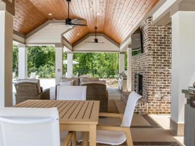 2 Br, 2 bath, Apartment 5171 Bownman Rd