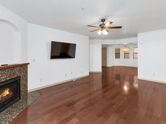 2 Br, 2 bath, Apartment 5104 North 32nd Street