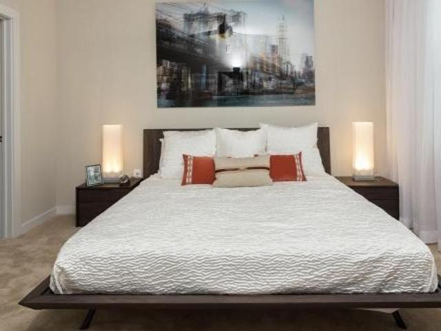 2 Br, 2 bath, Apartment 5115 Park Rd